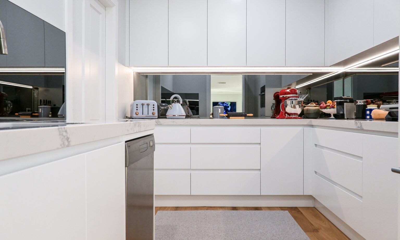 Modern Family | Projects | Tailor Made Kitchens